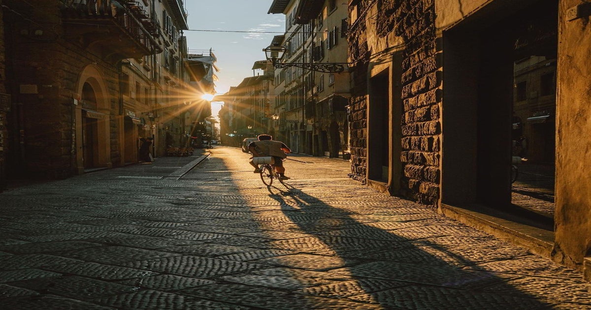 Follow Friday: See How These Street Photographers Capture Life In The ...